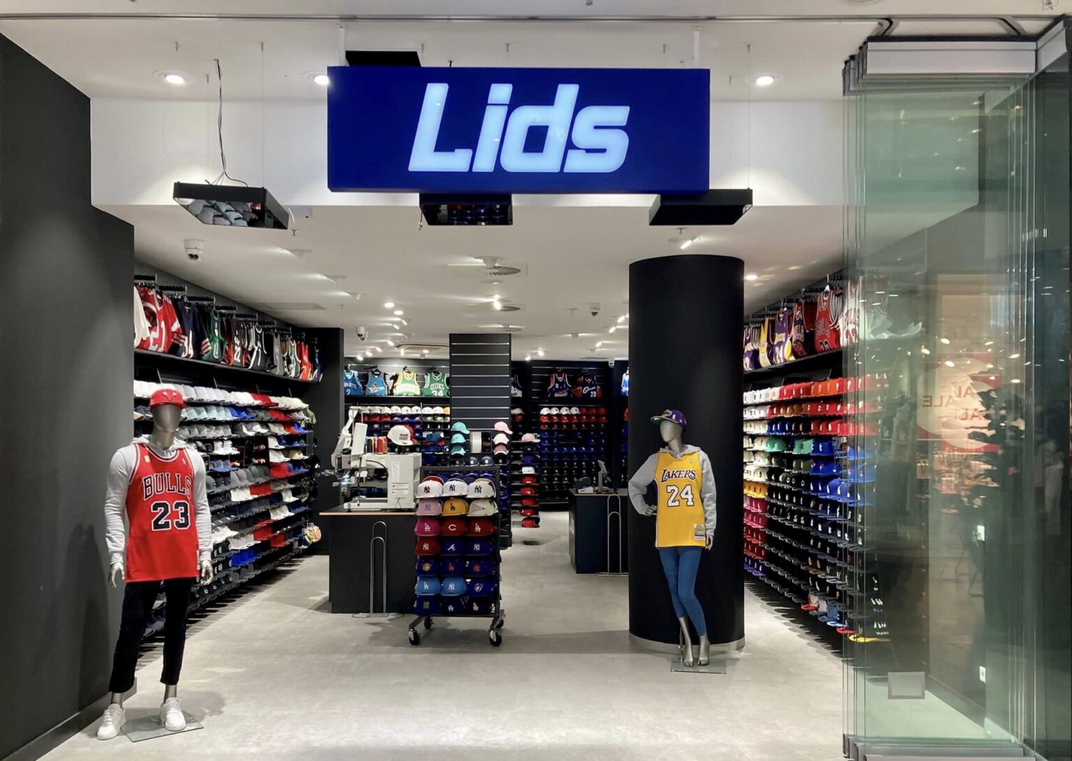 Lids Berlin – EASTEGATE Berlin – Capaddicts – Lifestyle of a Capcollector